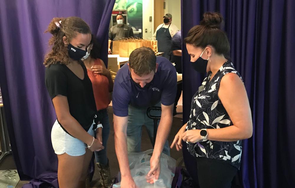 TCU Housing & Residence Life Steps Up to Care for Students in Isolation
